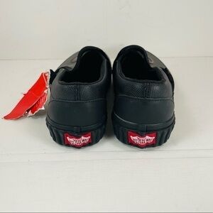 Vans | Shoes | Vans X Marvel Classic Slip On Black Widow Womens Size 55 ...